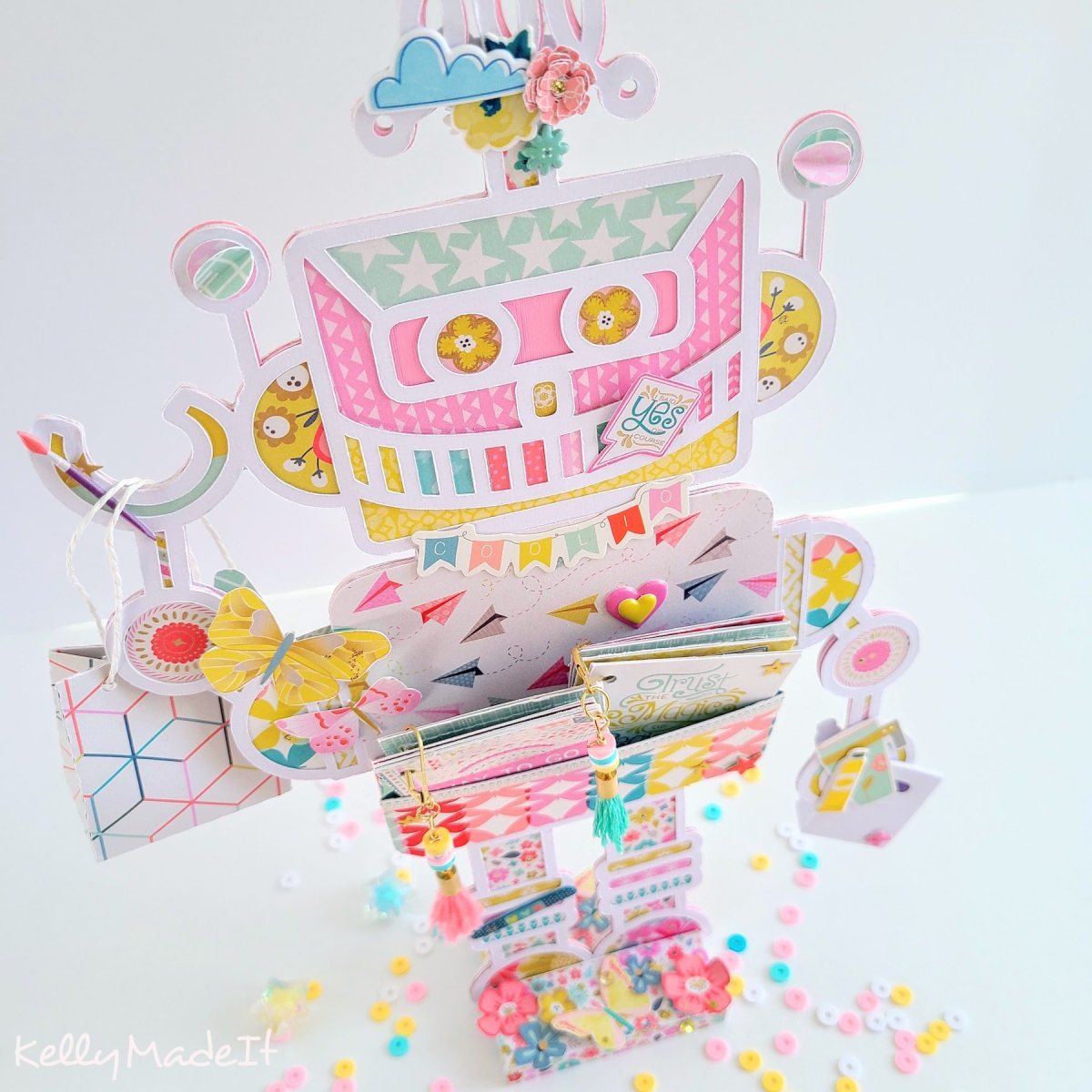 Scrapbot Mini Album – Kelly Made It
